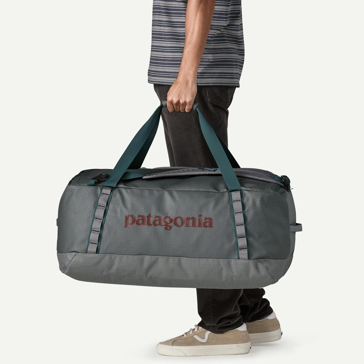 BLACK HOLE DUFFLE 70L - NOBLE GRAY – Atacama Surf Shop
